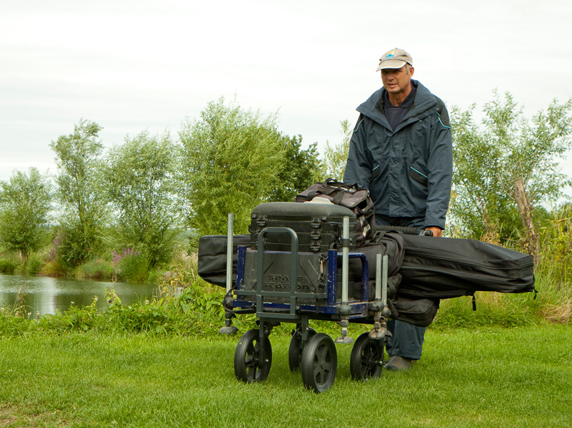 Shuttle mit 4 Rädern von Preston | Angling Direct