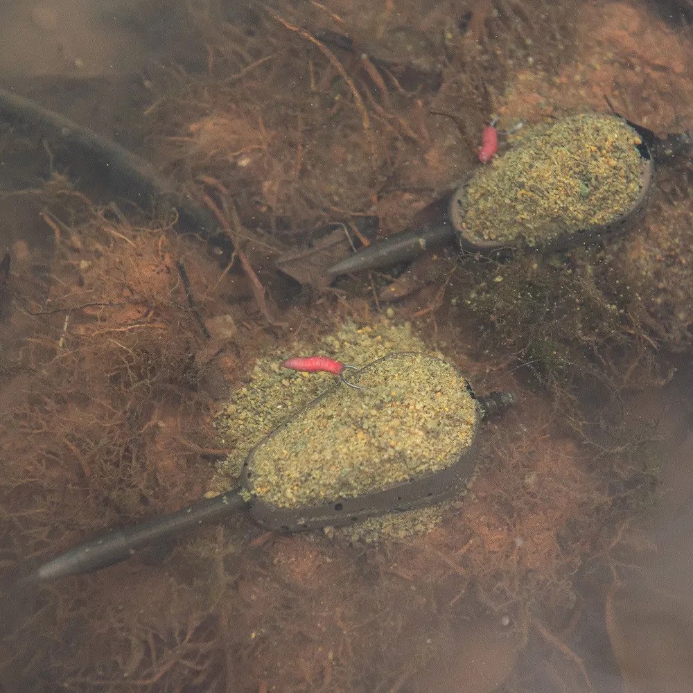 MAP Embed Inline Fishing Feeder | Angling Direct