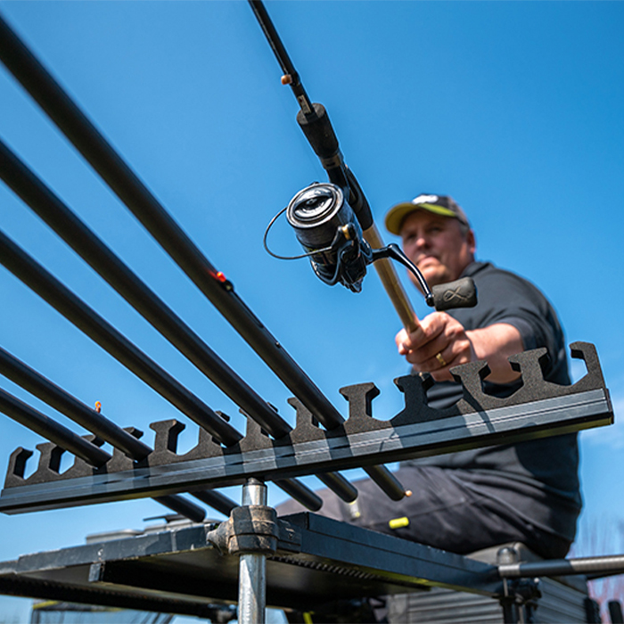 Matrix 12 Kit Threaded Roost Bar