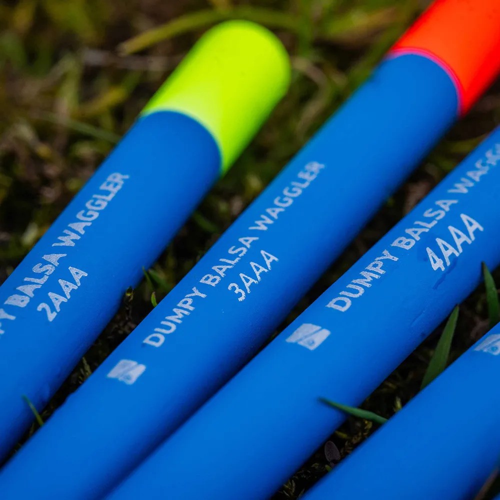 Preston Dumpy Balsa Waggler Pose