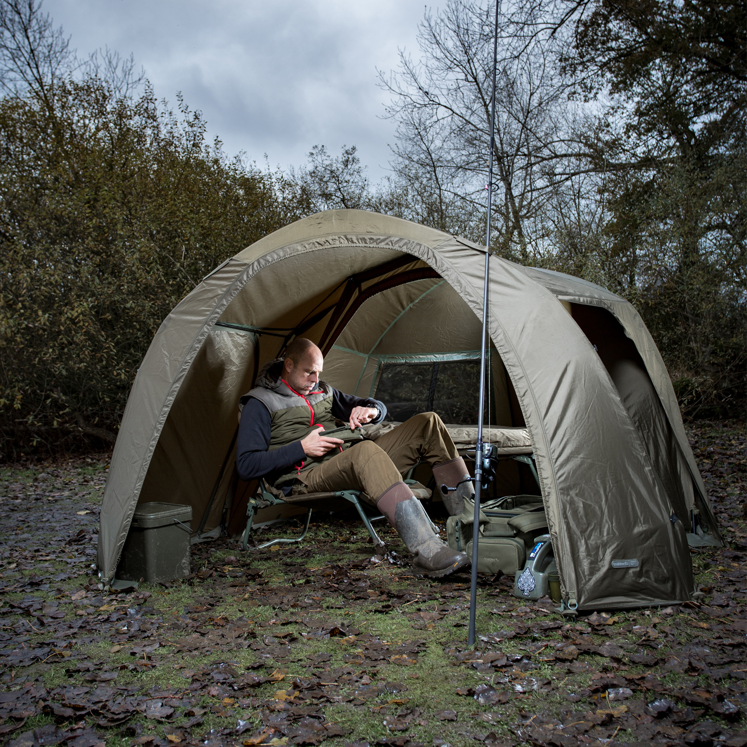 Trakker Tempest Brolly 100T Social Cap